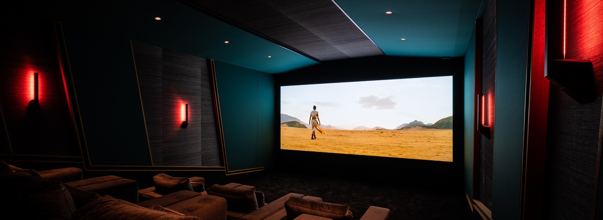 Reference Sounds Home Cinema - Bringing Movies Closer